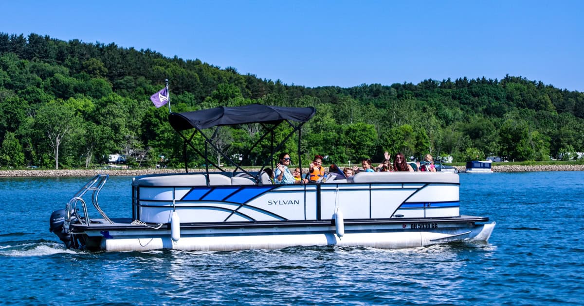 Is It Easy to Rent a Pontoon at Atwood Lake? - Atwood Lake Boats